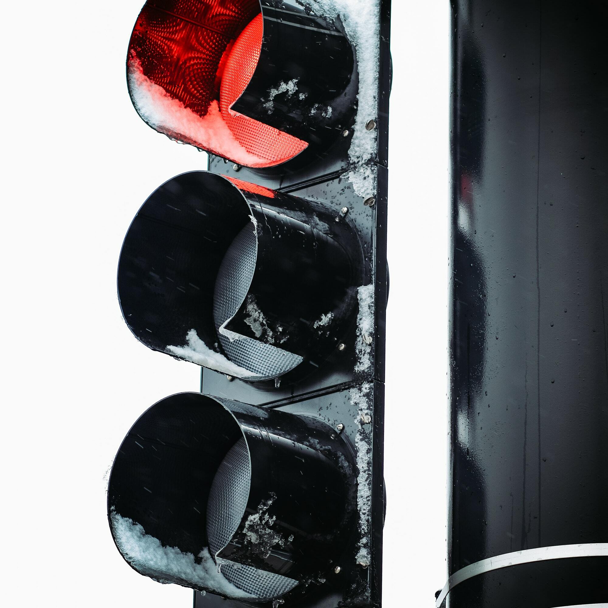 Brûler un feu rouge ou orange : conséquences